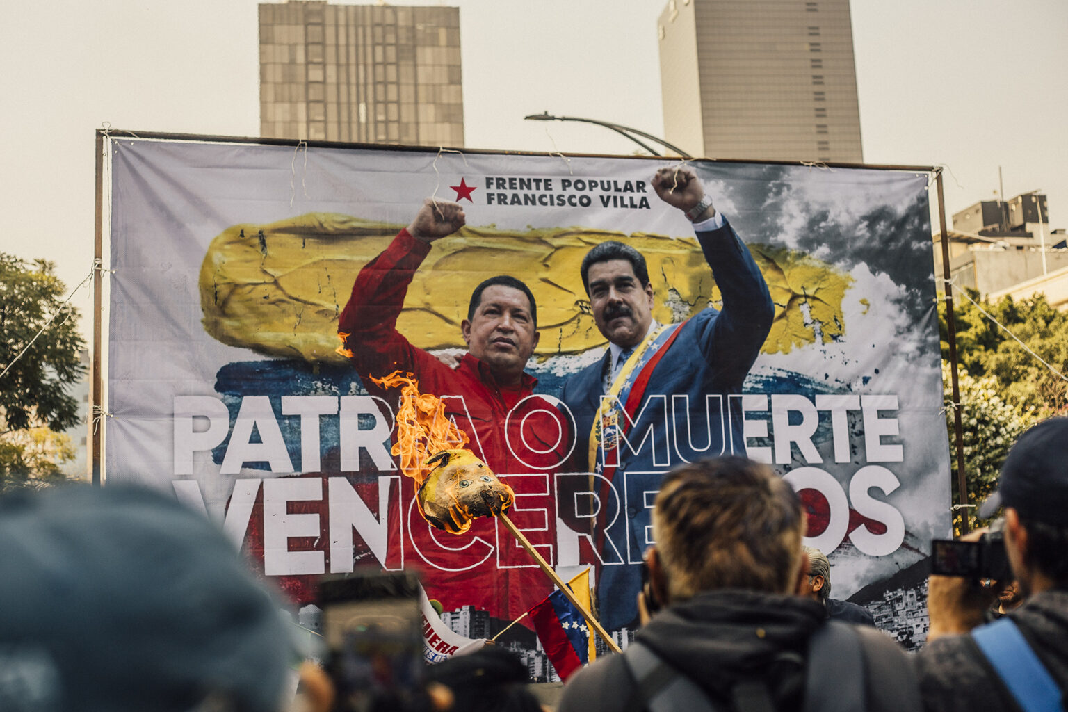 Mexico City Mass March for Venezuela, Maduro & Flores - Mexico ...